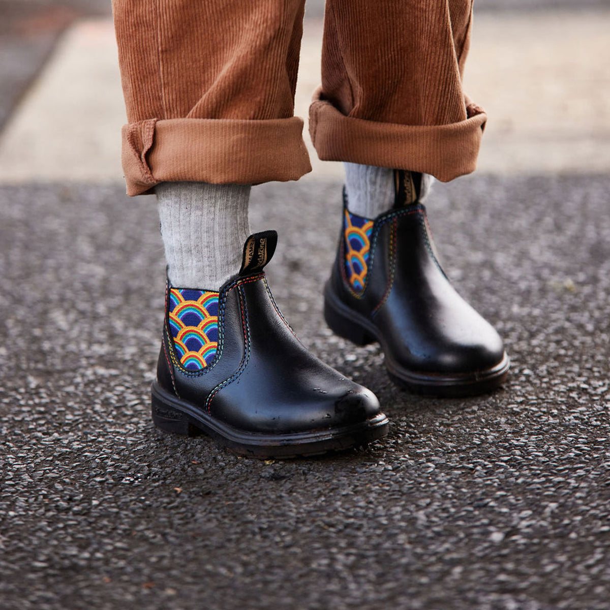 Blundstone 2254- Black with Rainbow Elastic and Contrast Stitching ...